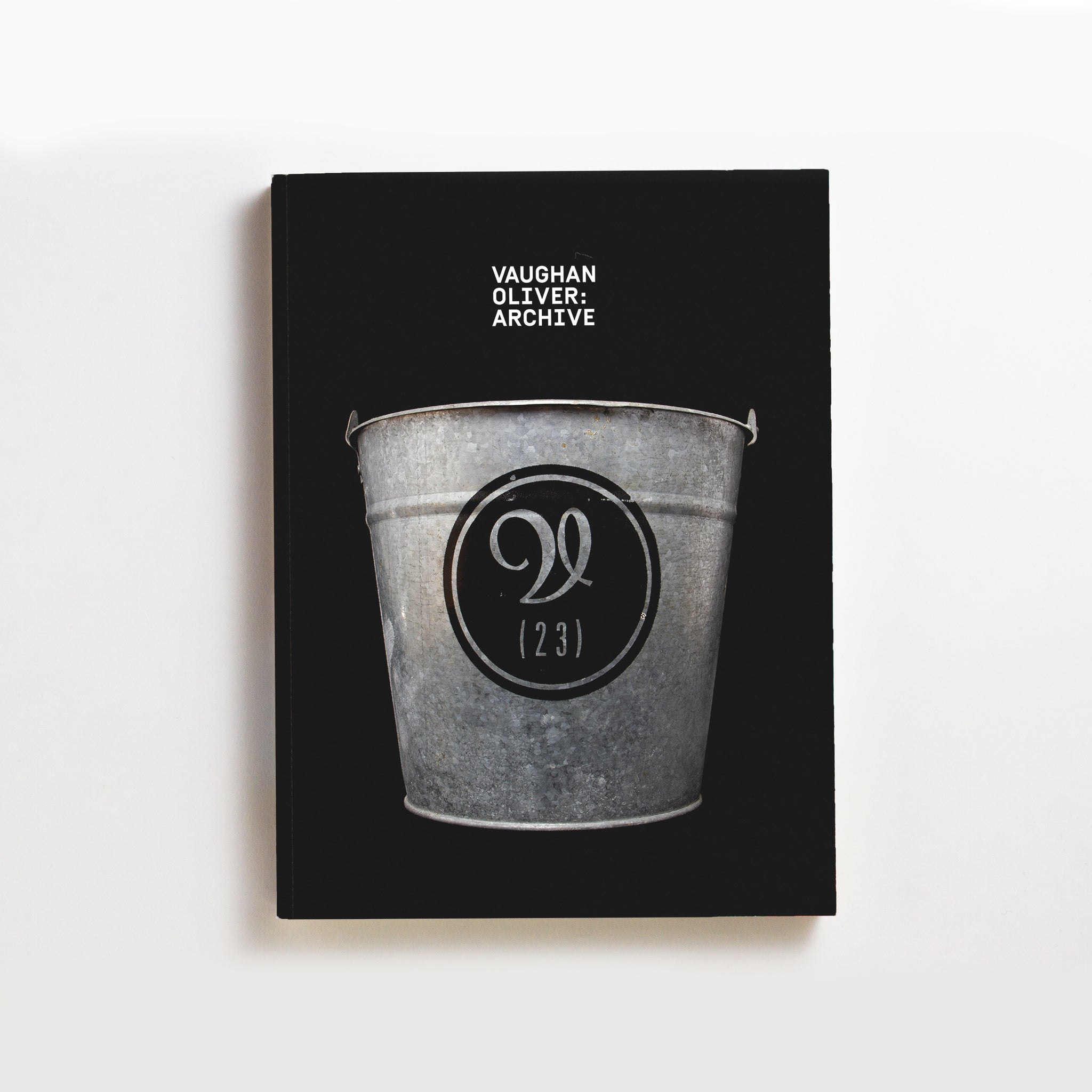 Vaughan Oliver: Archive – Unit Editions